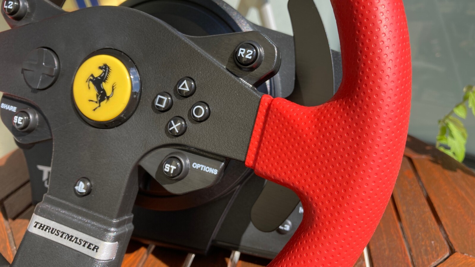 Thrustmaster T150 Ferrari Wheel Force Feedback | NETZWELT