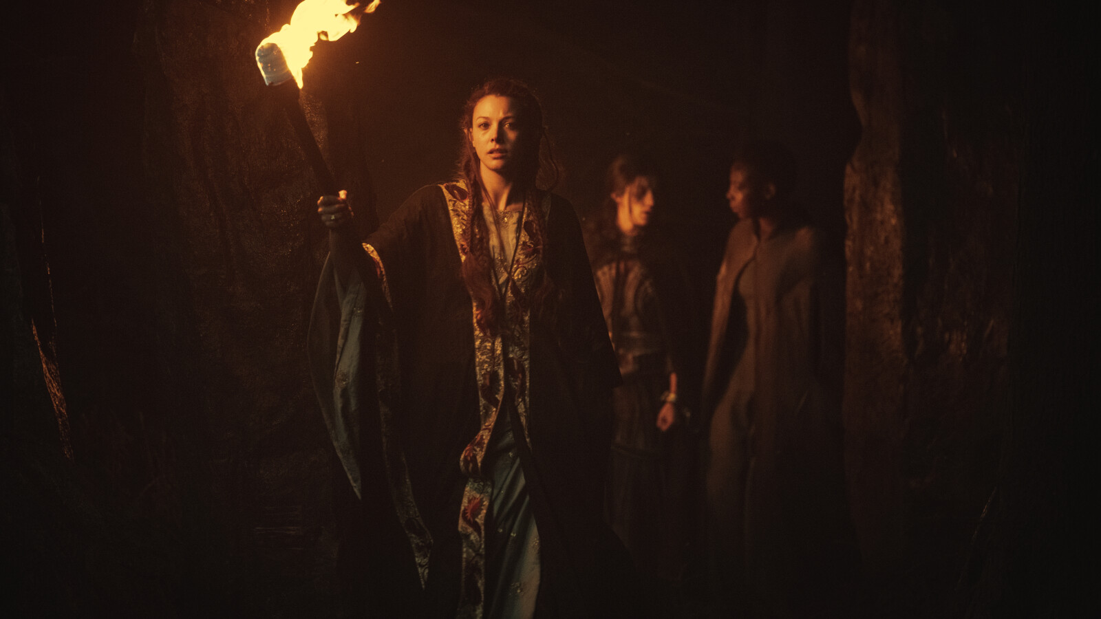 The Witcher: Neue Bilder zu Staffel 2 zeigen Blut und Kämpfe | NETZWELT