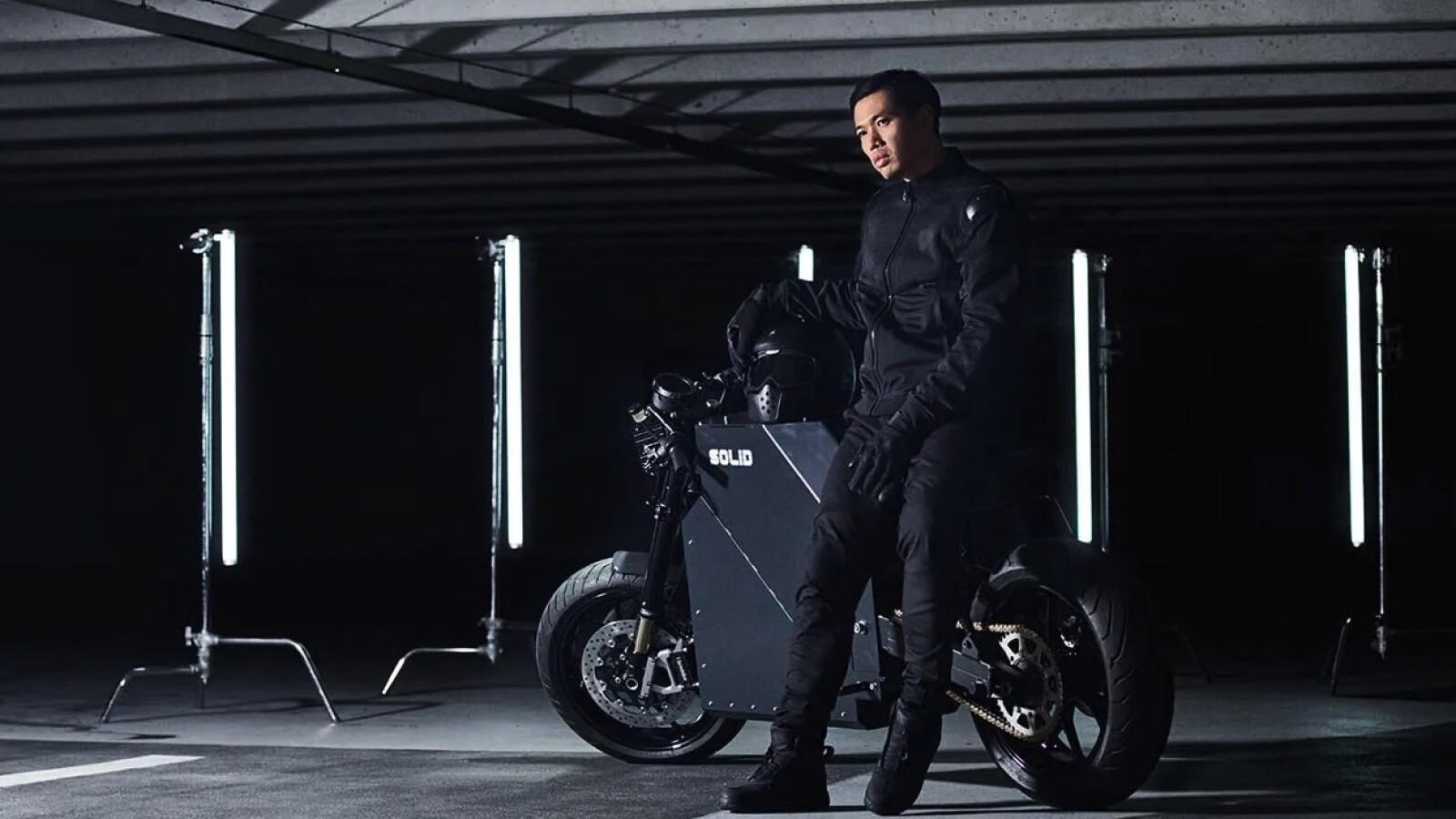 Vorstellung E-Motorrad CRS-01 | NETZWELT