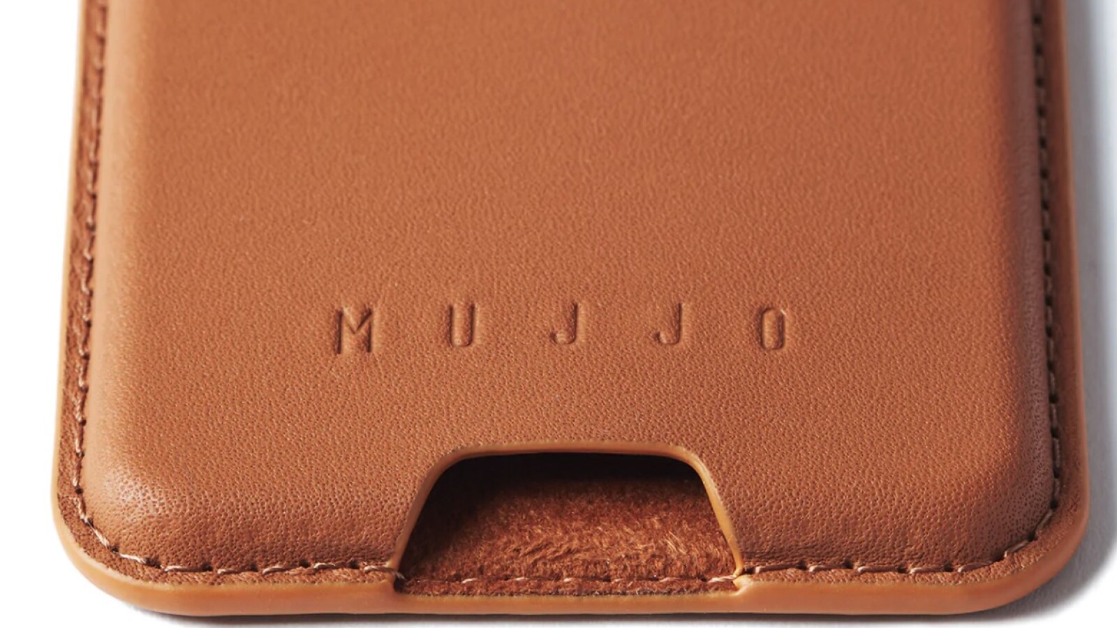 Mujjo iPhone-Wallet mit MagSafe in Bildern | NETZWELT
