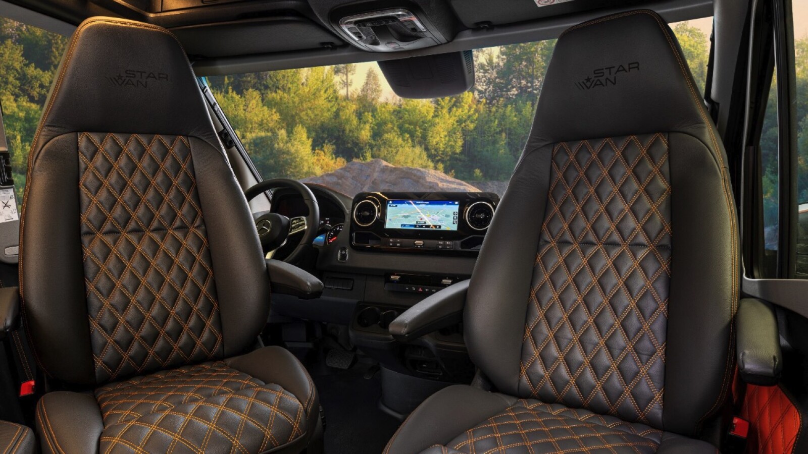 Star Van Rebel 4x4 in Bildern | NETZWELT