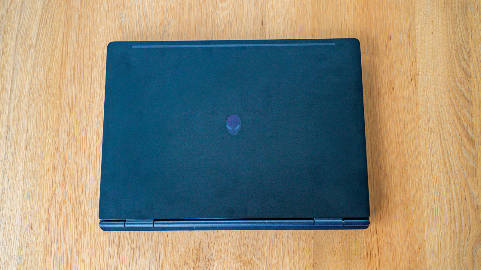 Dell Alienware 16X Aurora im Detail | NETZWELT