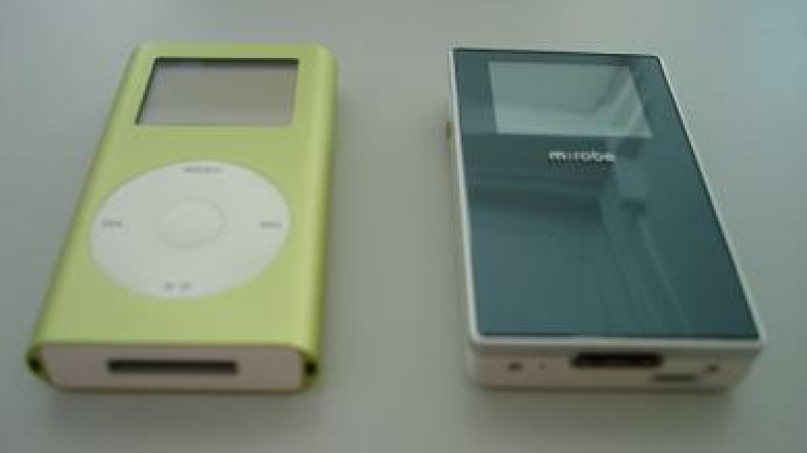 Olympus m:robe MR-100 | NETZWELT