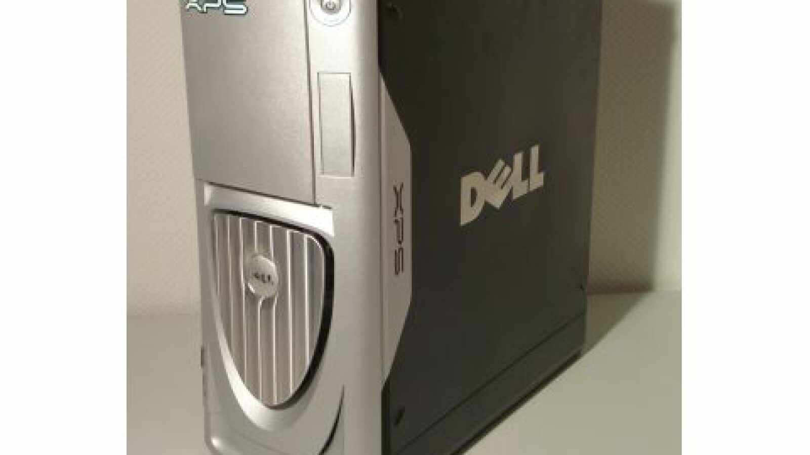 Gaming-PC im Vergleich: Dell vs. Tarox | NETZWELT