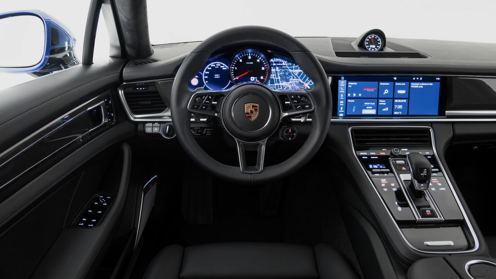 Porsche Panamera Cockpit | NETZWELT