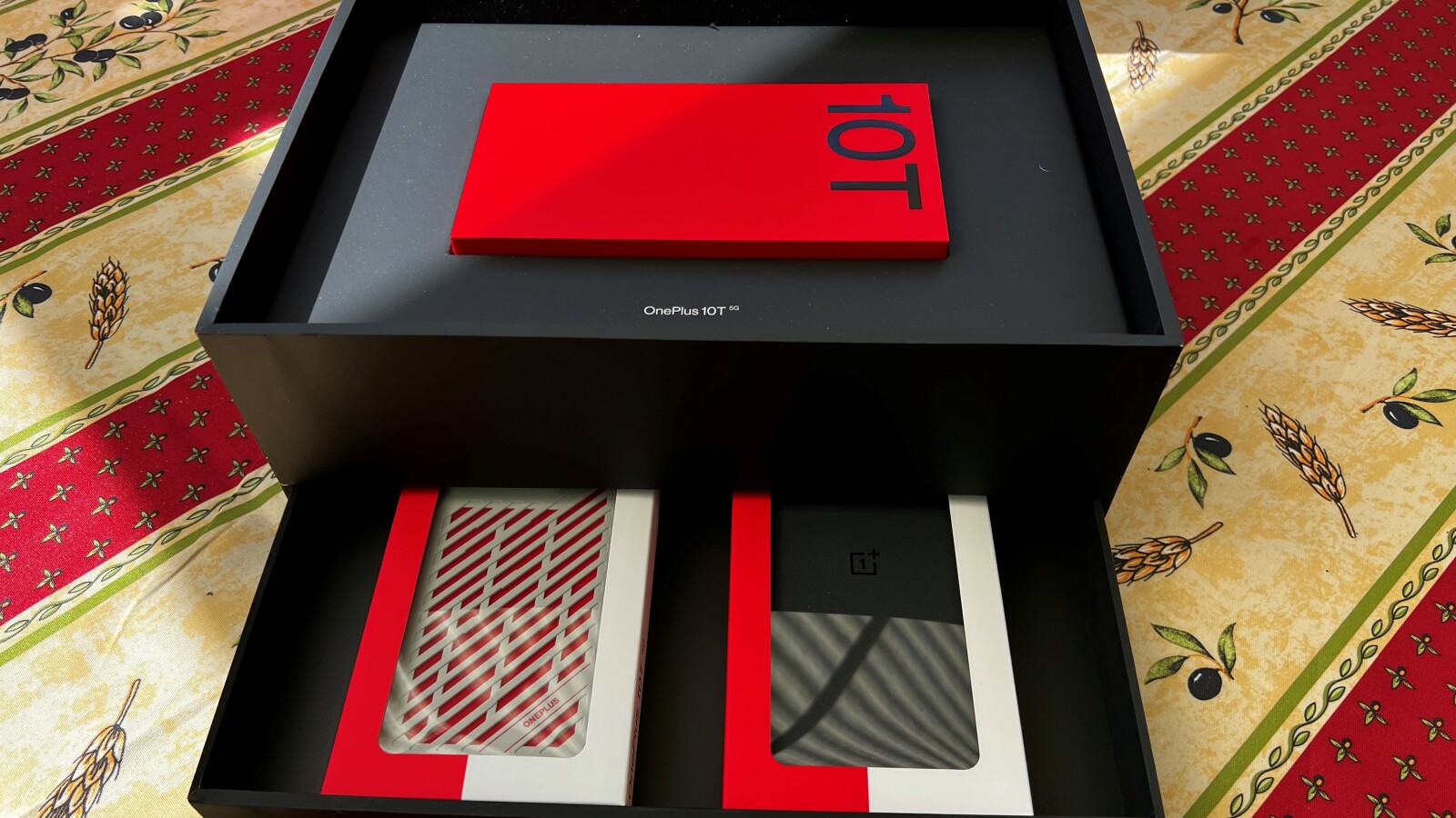 OnePlus 10T in Bildern | NETZWELT