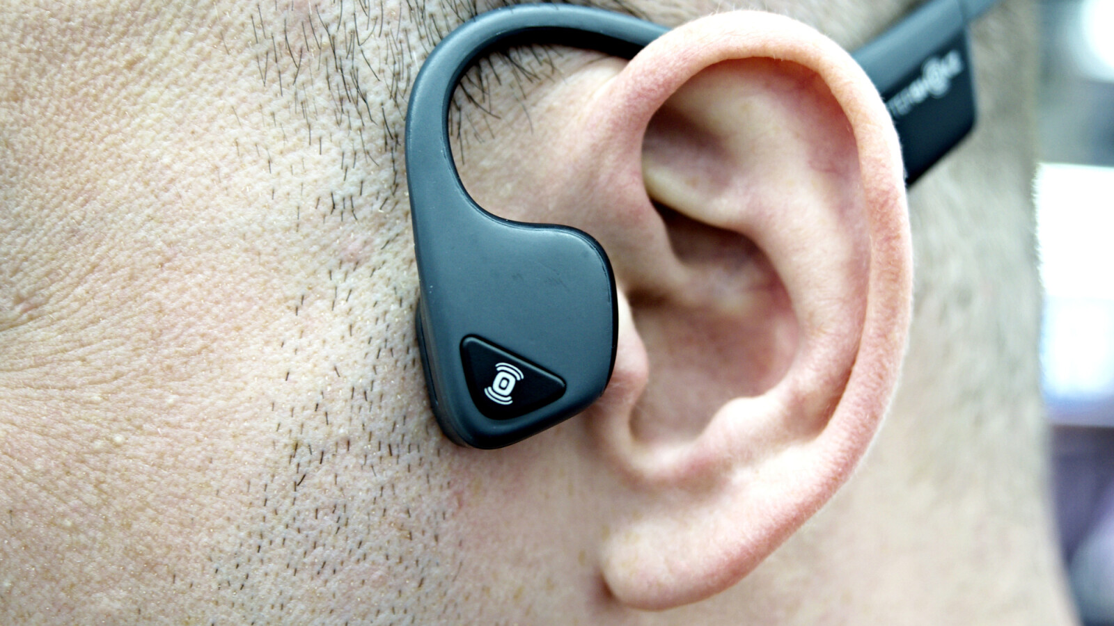 Knochenschall- und Open-Ear-Kopfhörer im Vergleich: Mehr Sicherheit ...