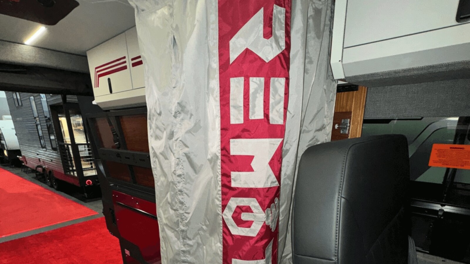 Remote Vans Cyberdusche in Bildern | NETZWELT