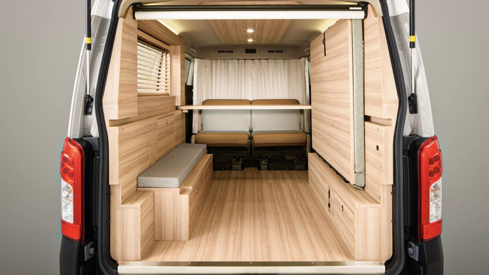 Nissan MyRoom Caravan in Bilder | NETZWELT