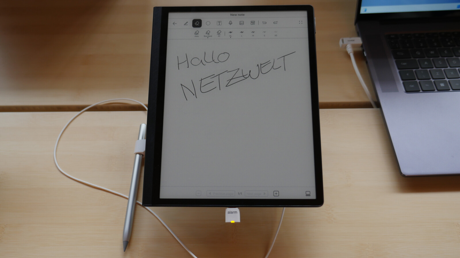 Huawei MatePad Paper in Bildern | NETZWELT