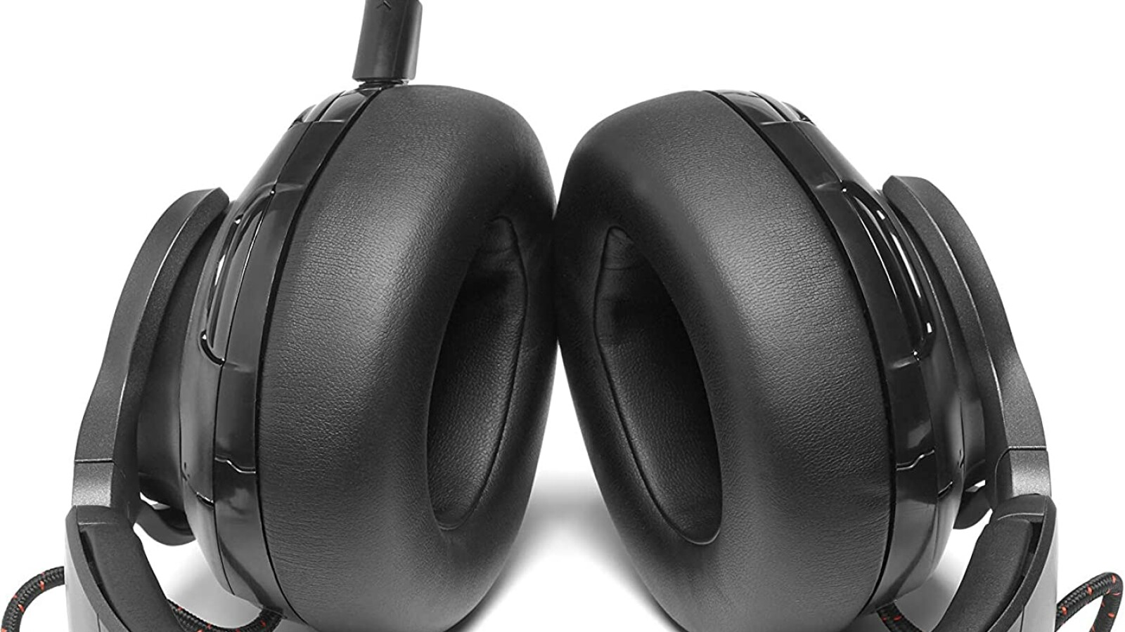 JBL Quantum One Gaming-Headset in Bildern | NETZWELT JBL Quantum One Gaming-Headset in Bildern | NETZWELT