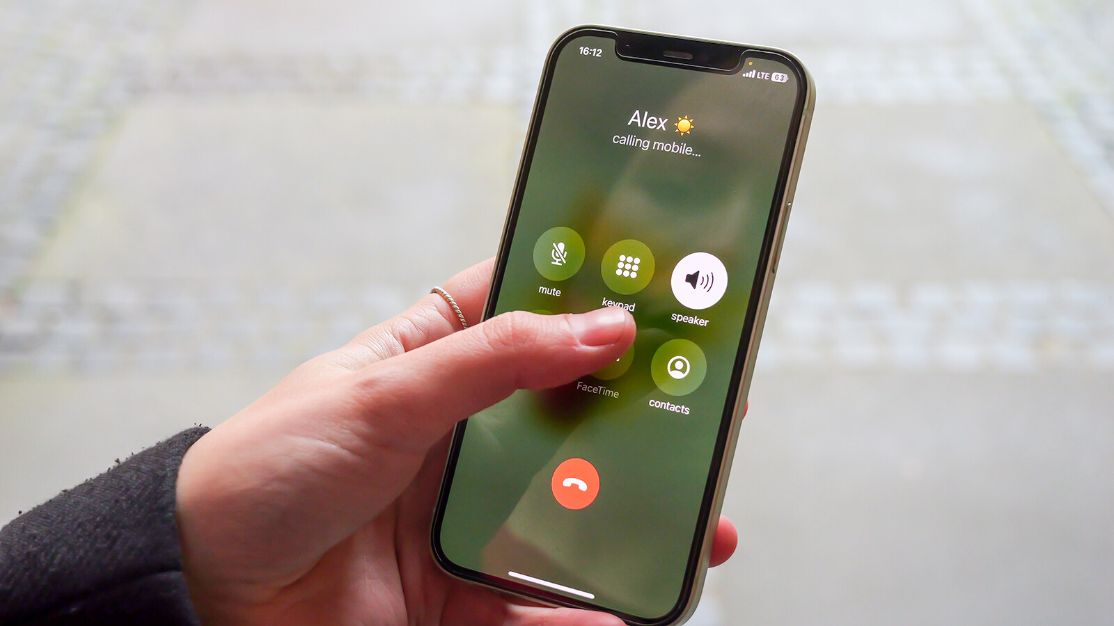 Anruf aus Österreich: Das steckt hinter den +43-Nummern | NETZWELT