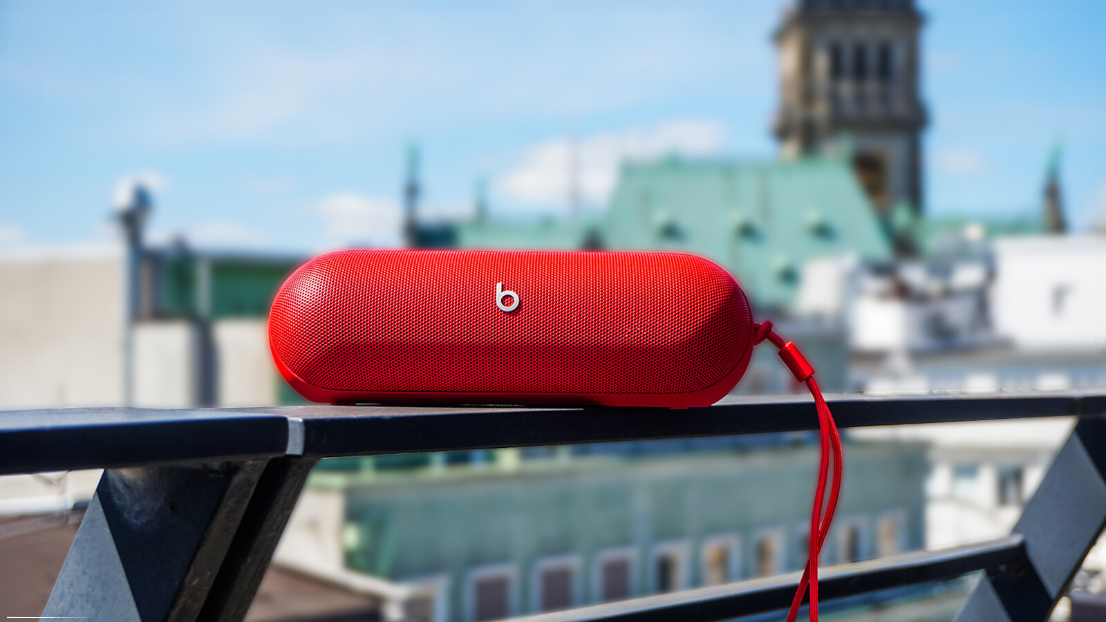 Beats Pill 2024 im Test: Schön laut? Schön lang? Schön und gut? | NETZWELT