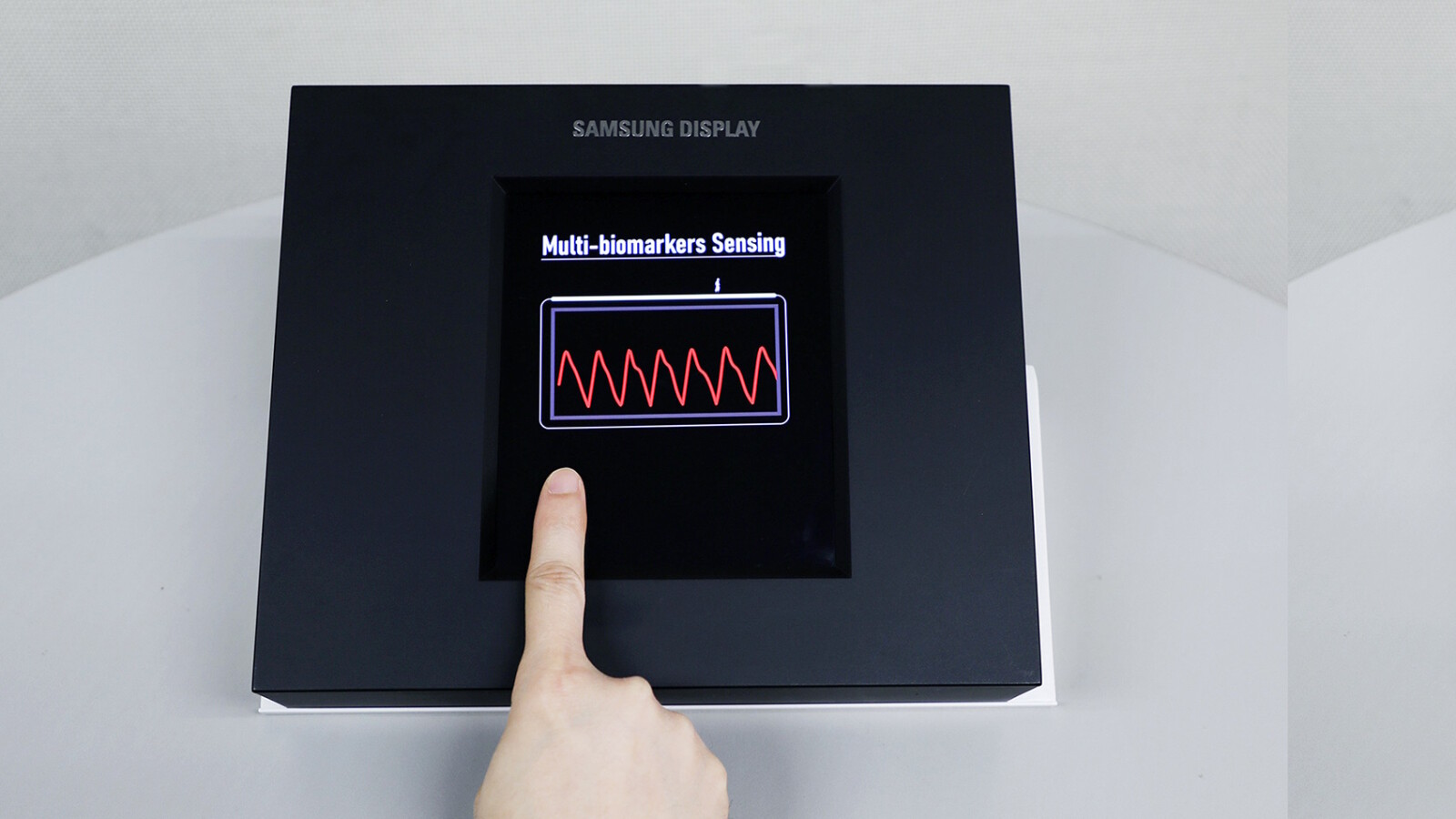 Samsung: Dieses Handy-Display soll euren Puls genauer als jede ...