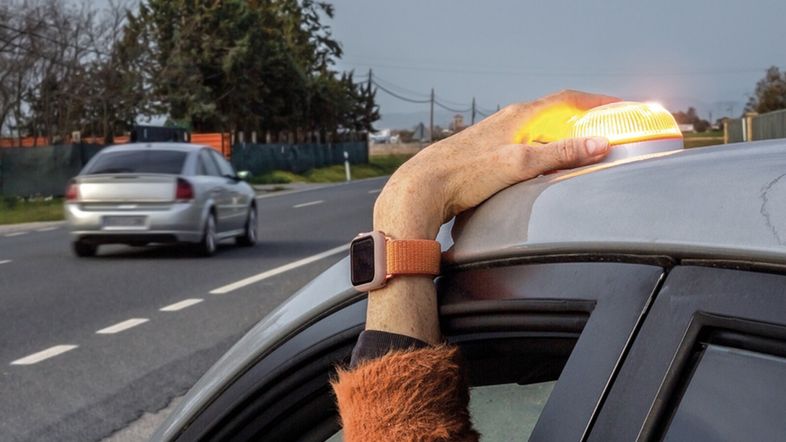 Warndreieck ab 2026 verboten: Dieses GPS-Gerät kommt jetzt bei Pannen zum Einsatz | NETZWELT