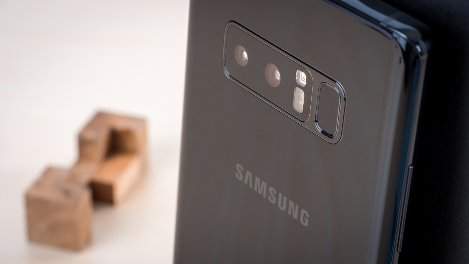 RAM-Monster: Diese Smartphones bieten viel Arbeitsspeicher | NETZWELT RAM-Monster: Diese Smartphones bieten viel Arbeitsspeicher | NETZWELT