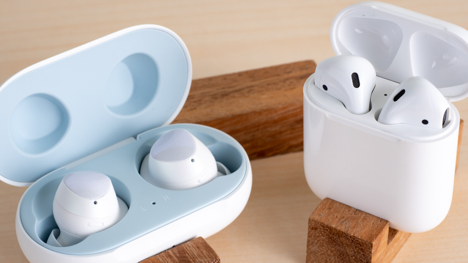 Samsung Galaxy Buds (2019) in Bildern | NETZWELT