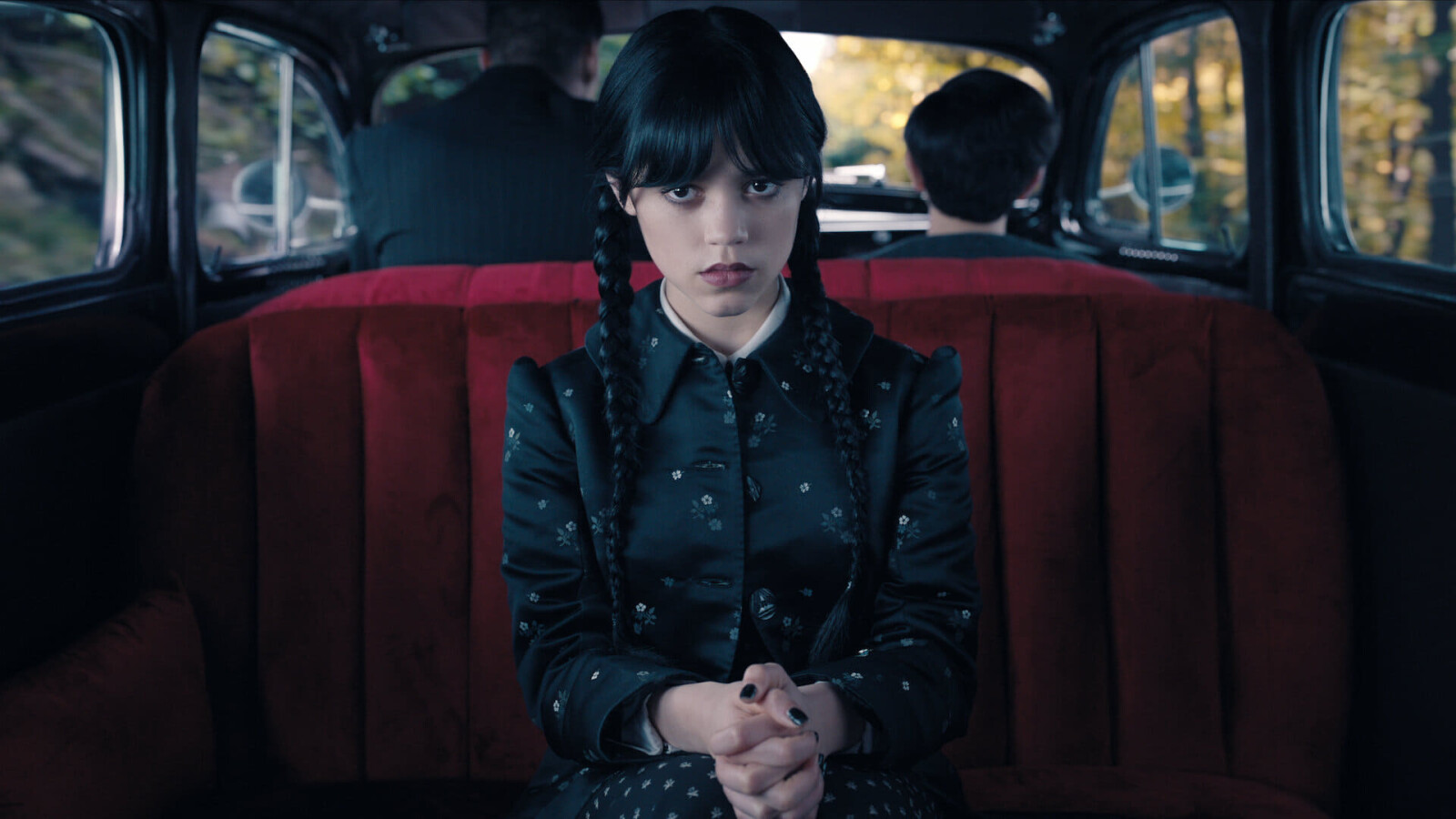 "Wednesday" Staffel 2: Neuer Trailer zeigt düstere Geheimnisse und ein ...