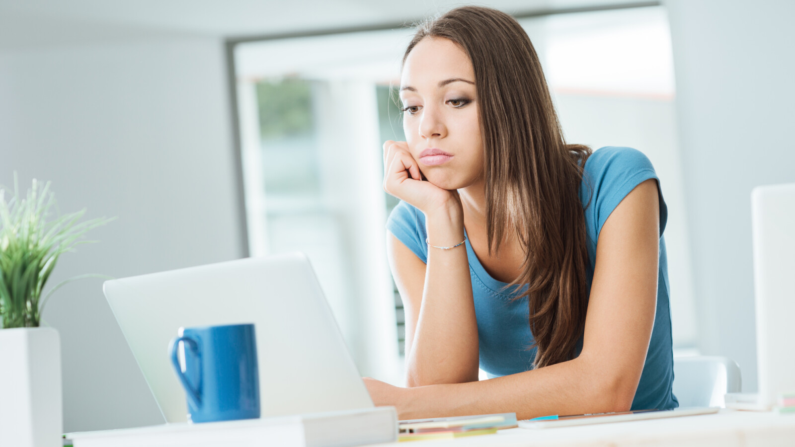 Windows 11/10: Sperrbildschirm ändern und Hintergrundbild anpassen ...