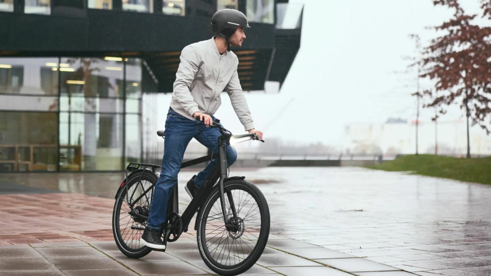 Robust und richtig schick: Lidls flottes City-E-Bike setzt auf ...