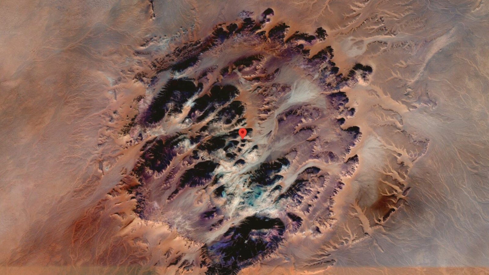 Google Maps: Über diesen "Krater" diskutiert das Netz | NETZWELT