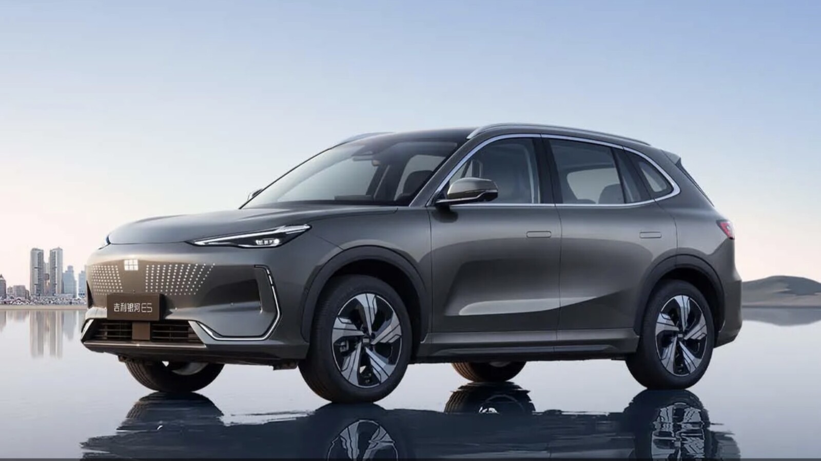 Für den Weltmarkt gedacht: Autobauer stellt E-Auto für 14.000 Euro vor ...