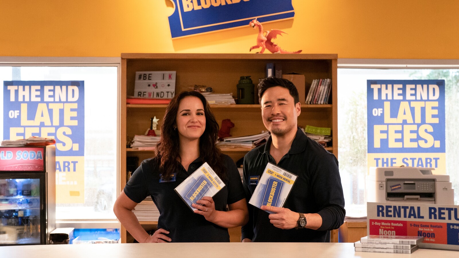 Netflix setzt die Comedy "Blockbuster" ab: Das endgültige aus für die ...