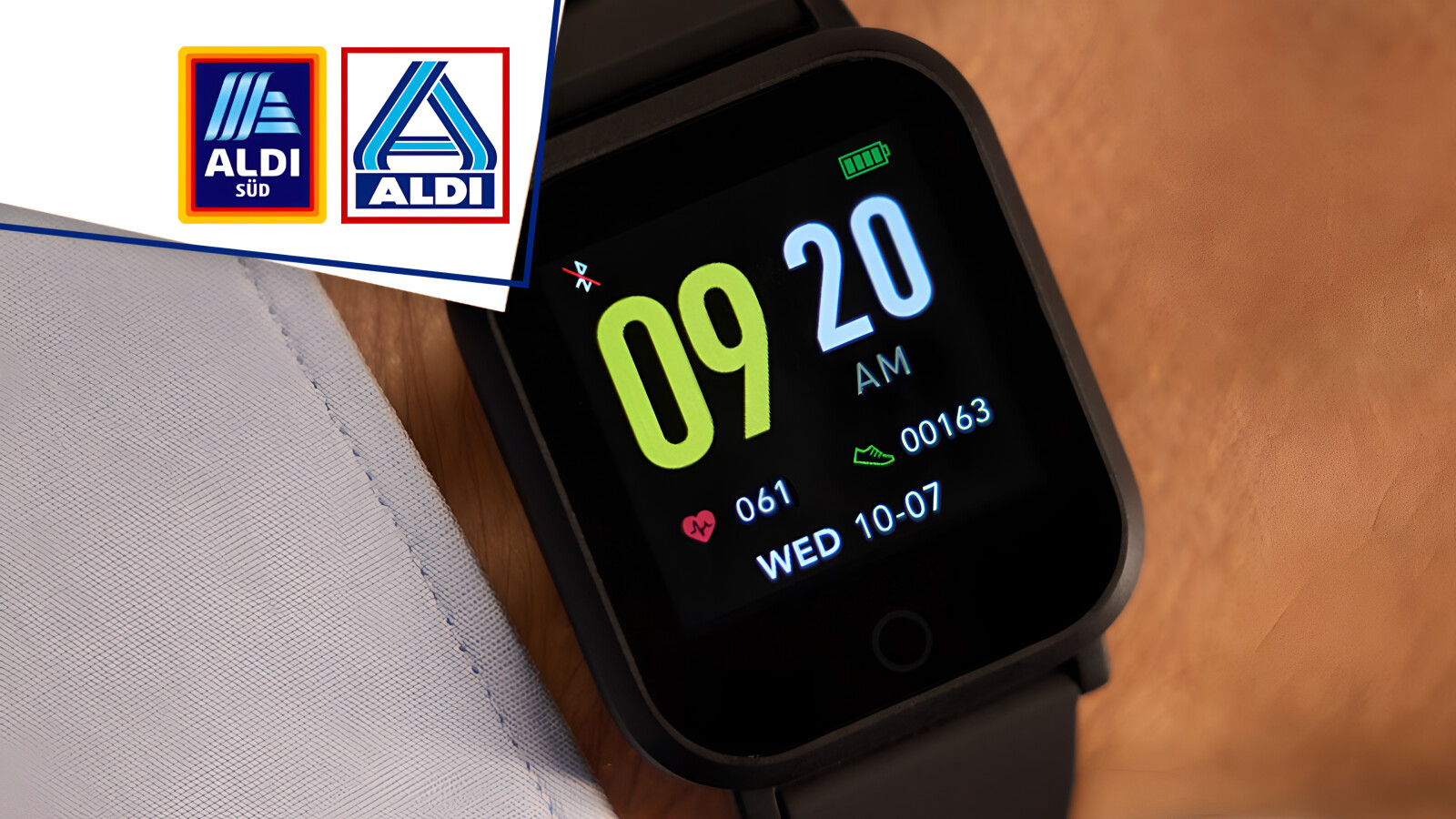 Ab Montag (15.12.) bei Aldi: Discounter verkauft Smartwatch für 15 Euro ...