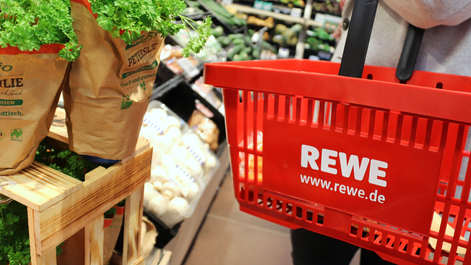 Kein REWE-Prospekt mehr ab Juli: So erhaltet ihr die Angebote via ...