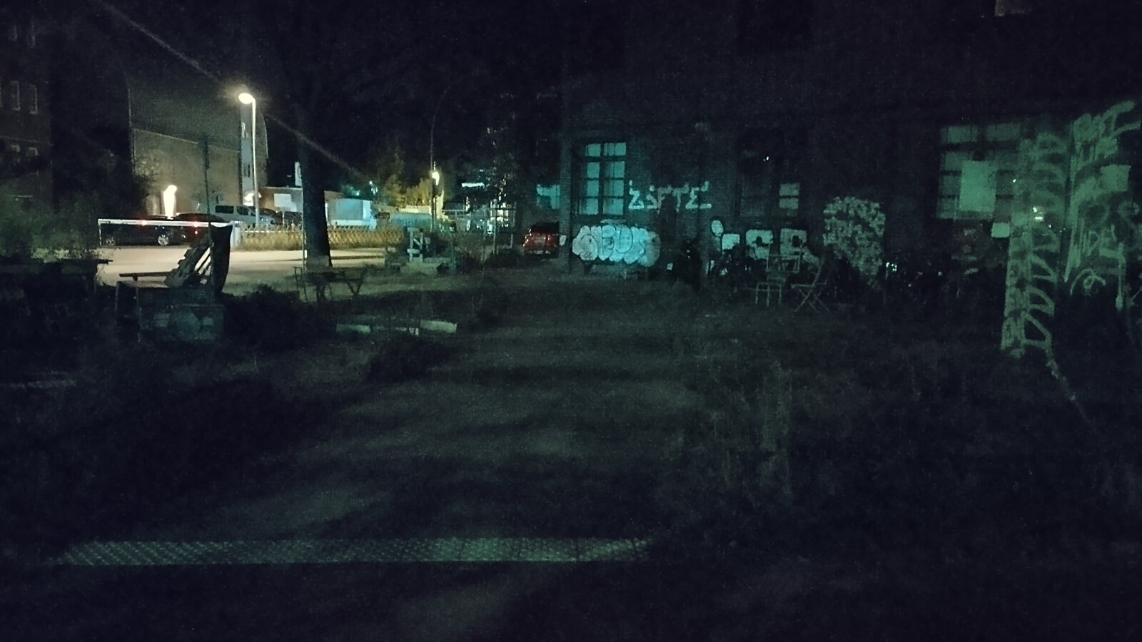 AGM Glory G1S Kamera-Samples | NETZWELT