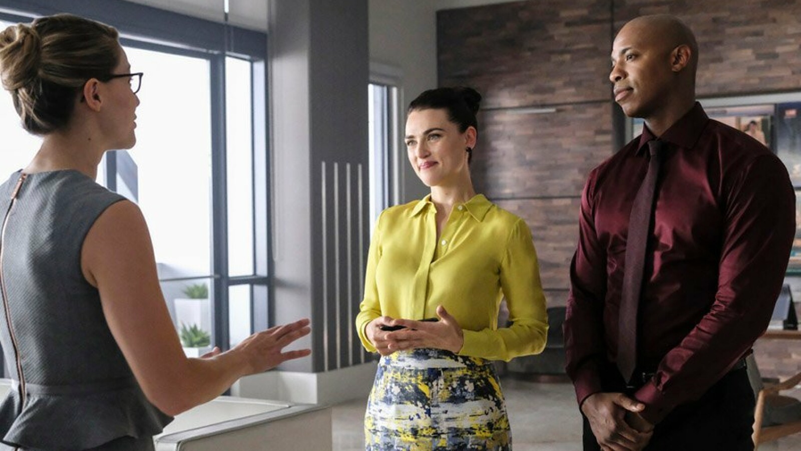 Supergirl - Staffel 4: Bilder aus der Staffelpremiere | NETZWELT