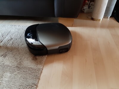 Eufy Omni S1 Pro im Test: Weltneuheit "Moppsi" geht gewissenhaft auf ...