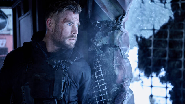 Extraction 2 bei Netflix: "Avengers"-Star Chris Hemsworth feiert Tyler ...
