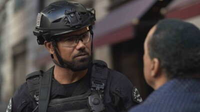 S.W.A.T. | Episodenguide & Staffeln | US-Action-Krimiserie | NETZWELT