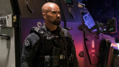 S.W.A.T. | Episodenguide & Staffeln | US-Action-Krimiserie | NETZWELT