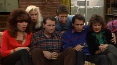 Eine schrecklich nette Familie | Staffeln und Episodenguide | Alle Infos zur Kult-Sitcom | NETZWELT