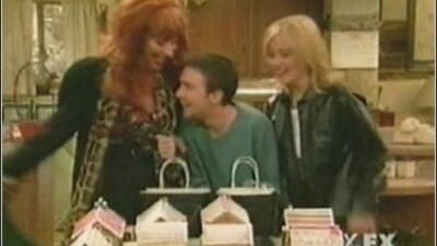 Eine schrecklich nette Familie | Staffeln und Episodenguide | Alle Infos zur Kult-Sitcom | NETZWELT