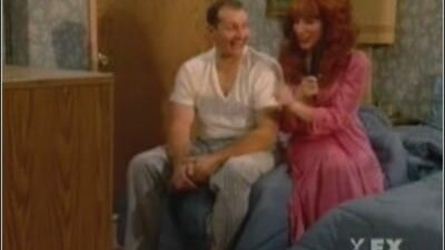 Eine schrecklich nette Familie | Staffeln und Episodenguide | Alle Infos zur Kult-Sitcom | NETZWELT